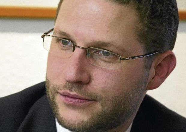 mauricio-rodas - Elecciones Ecuador 2013